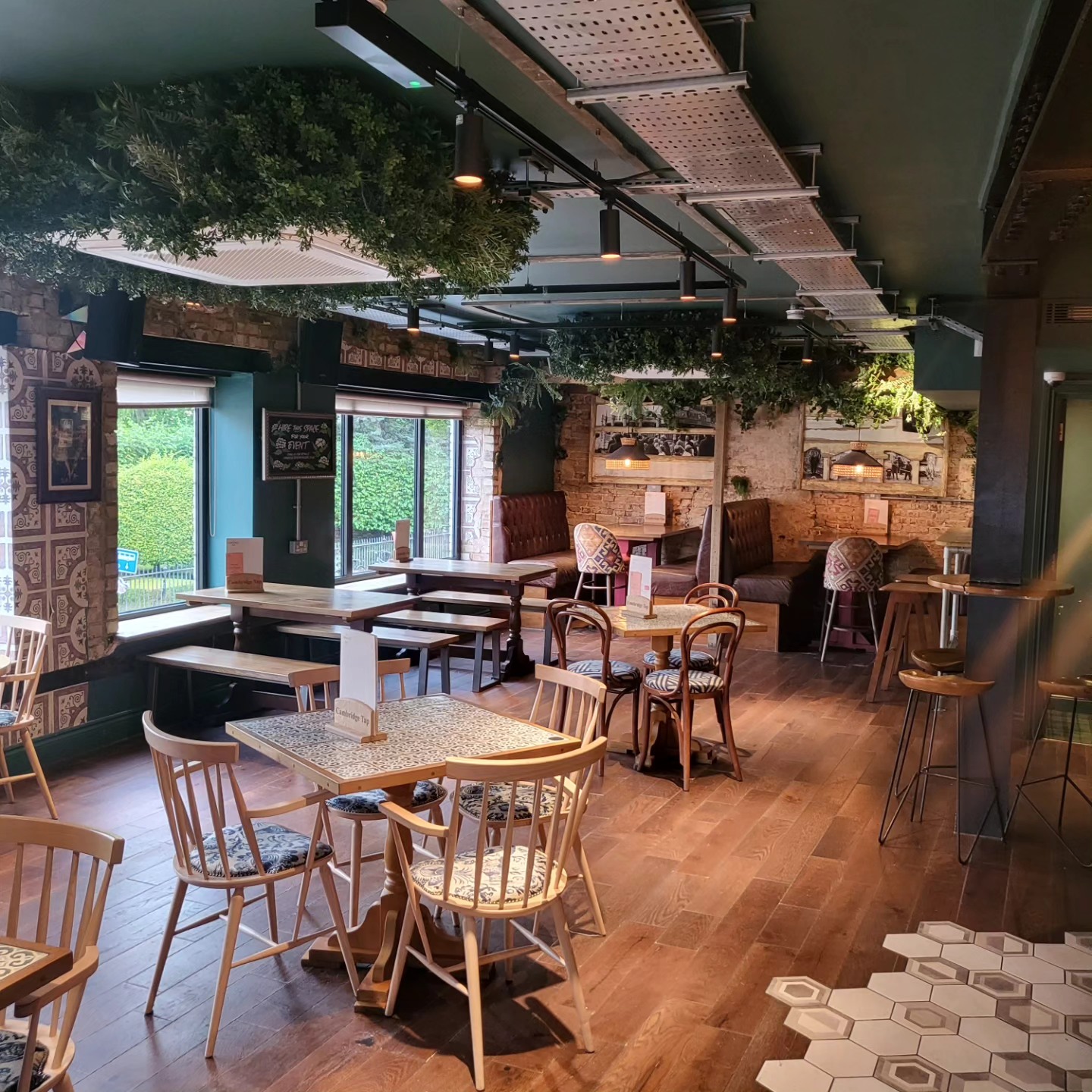 Cambridge-Tap-Room-2.jpg